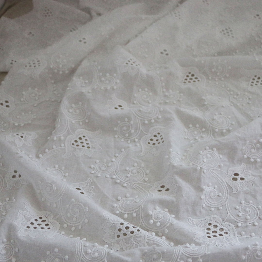 Cotton Eyelet Borders Fabric, Embroidery Cotton Fabric, Hollowed Border ...