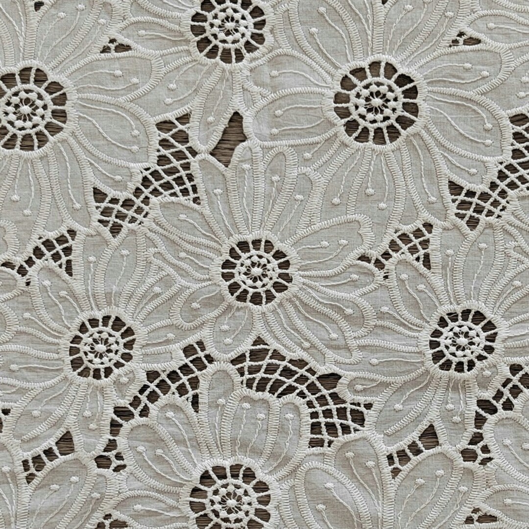 Flower Cotton Eyelet Borders Fabric, Embroidery Cotton Fabric, Hollowed ...