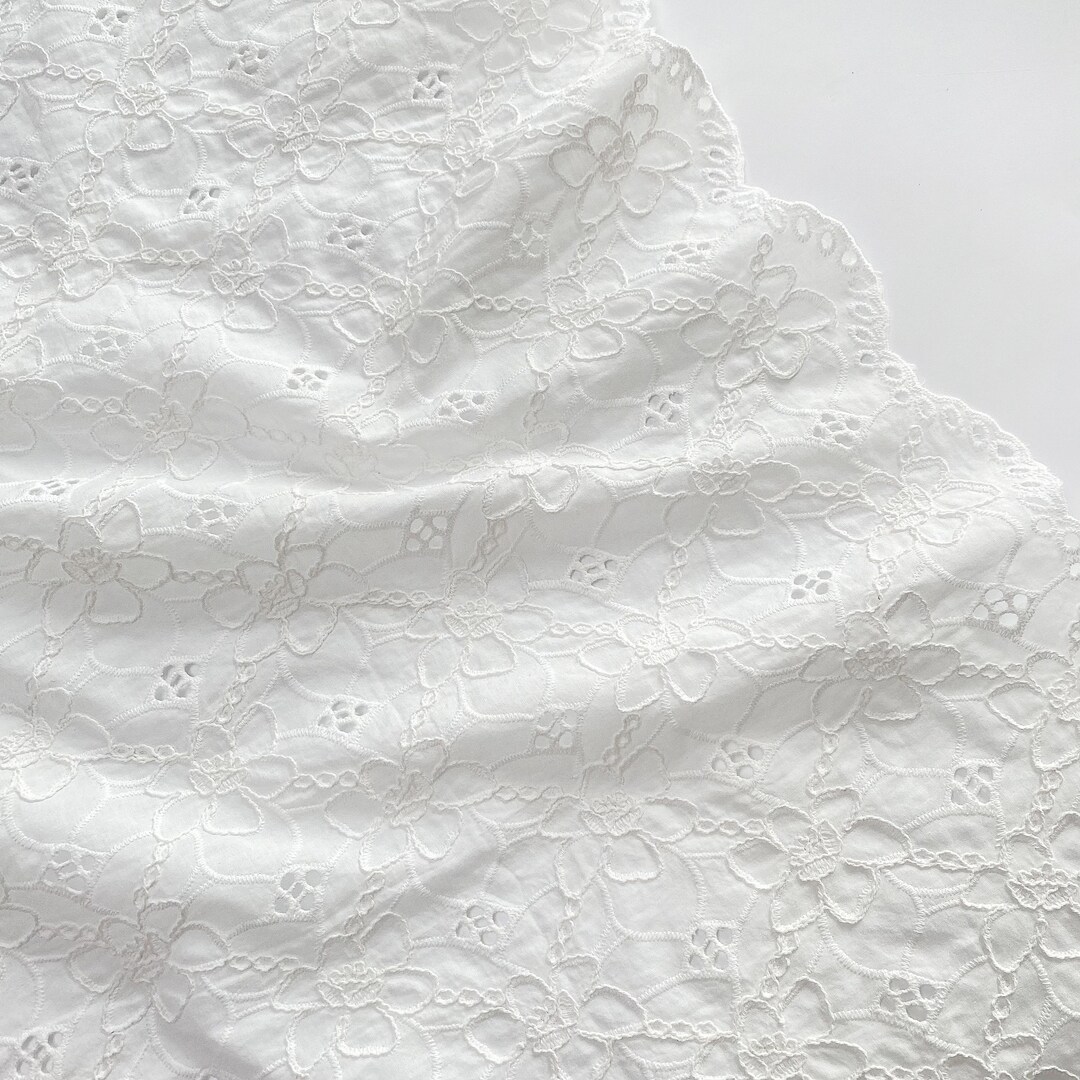 Cotton Eyelet Borders Fabric, Embroidery Cotton Fabric, Hollowed Border ...