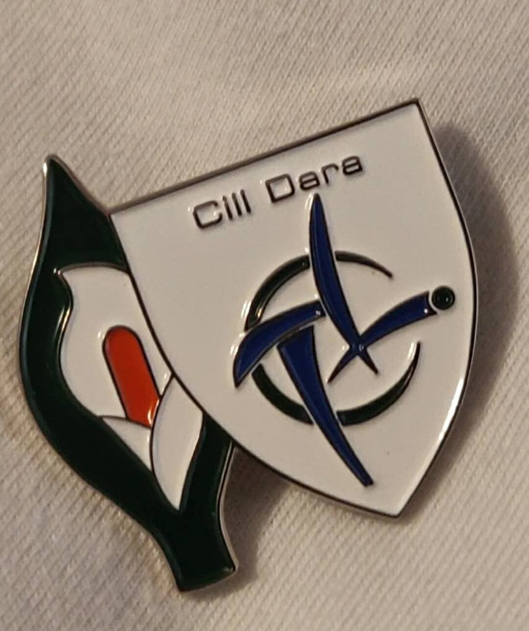 Kildare Easter Lily Enamel Pin Badge - Irish Republic 1916 GAA Ireland ...