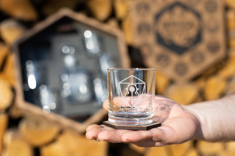 Dnd Whiskey Glasses, Dungeon and Dragons Christmas Gift, Whiskey ...