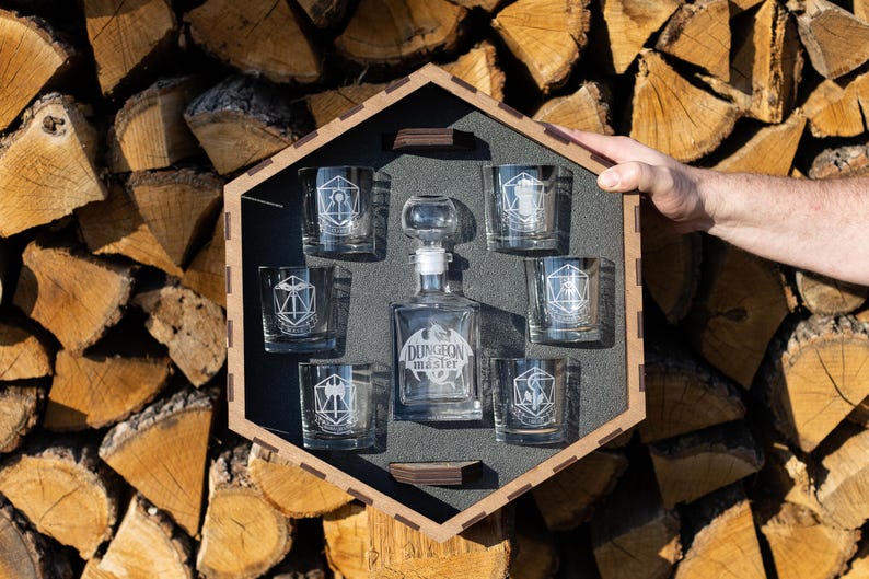 Dnd Whiskey Glasses, Dungeon and Dragons Christmas Gift, Whiskey ...