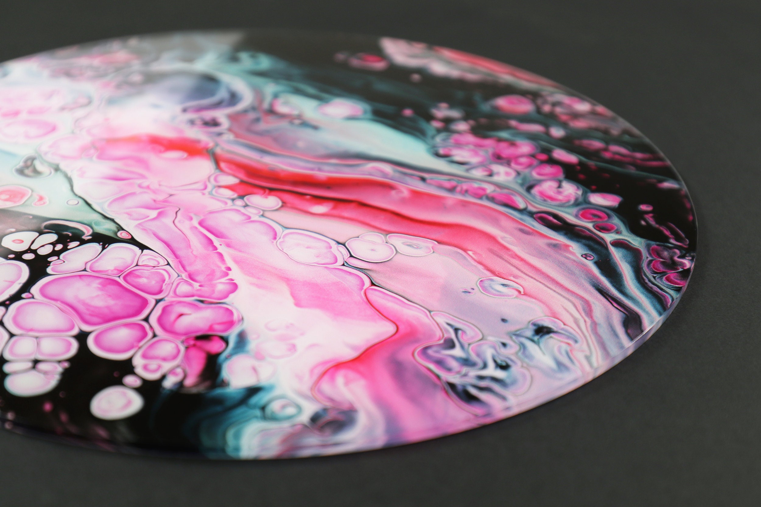 Adorable Tiktus Color Plate Wall Art Wall Decoration - Etsy