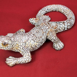Lizard Figurine Gecko Statue Gift Dad Home Beige Wall Art - Etsy