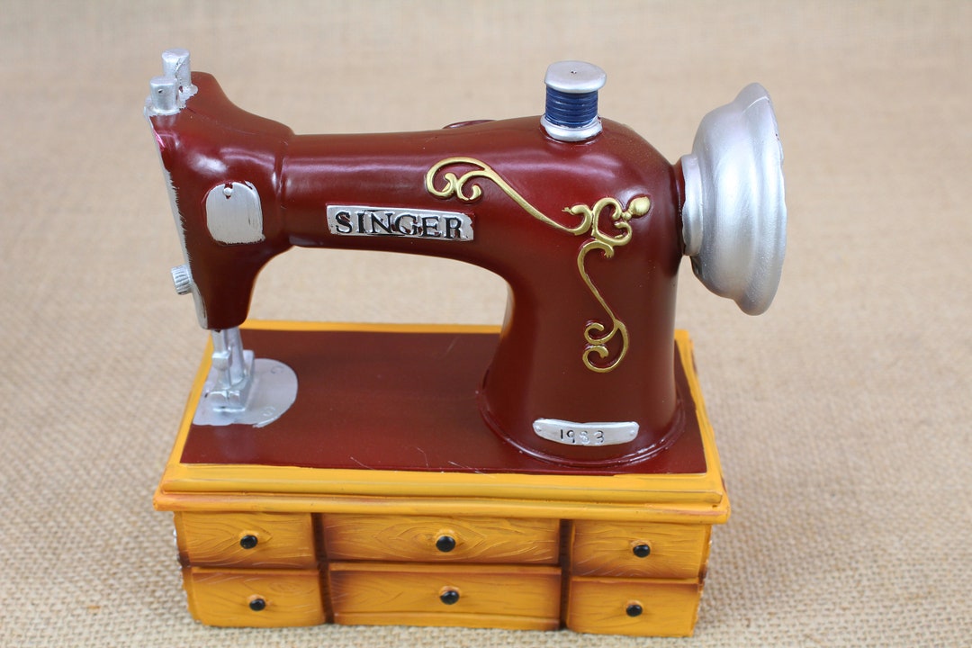 Sewing Machine Brown Sculpture Antique Style Art Decoration Figurine ...