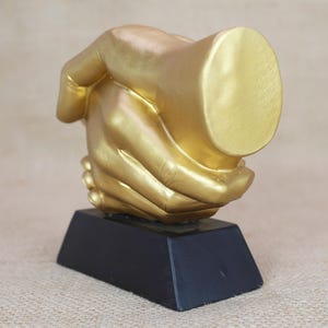 Hands Shaking Grasping Sculpture Symbolic Statue Decor Art Abstract ...