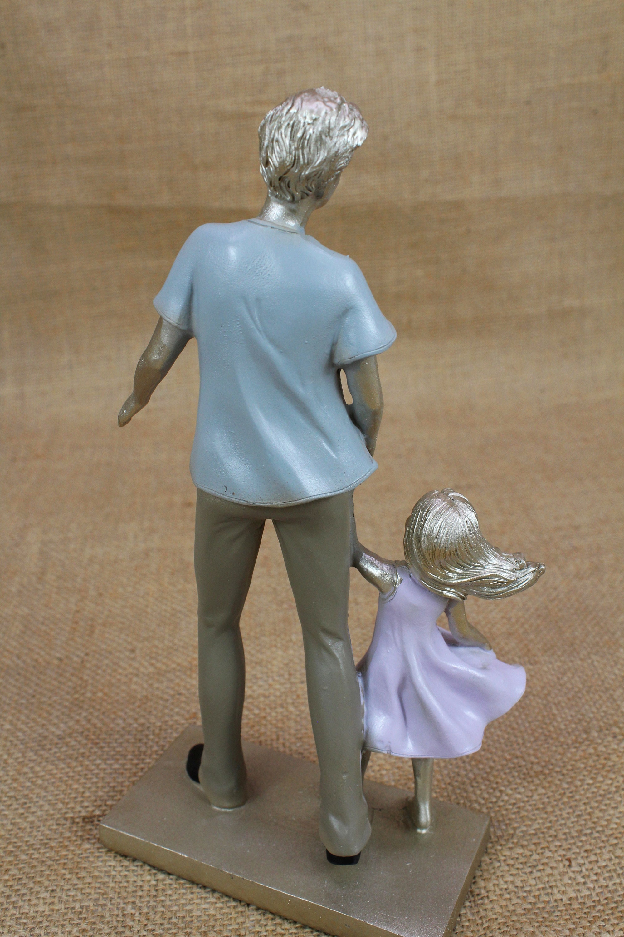 Father Daughter Sculpture