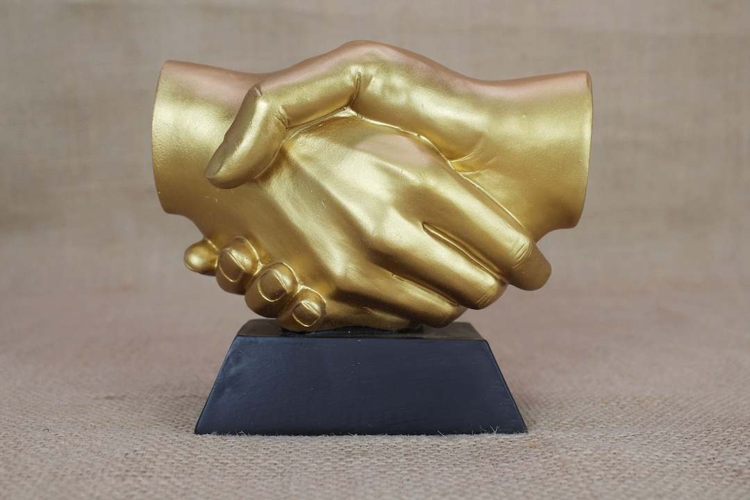 Hands Shaking Grasping Sculpture Symbolic Statue Decor Art Abstract ...