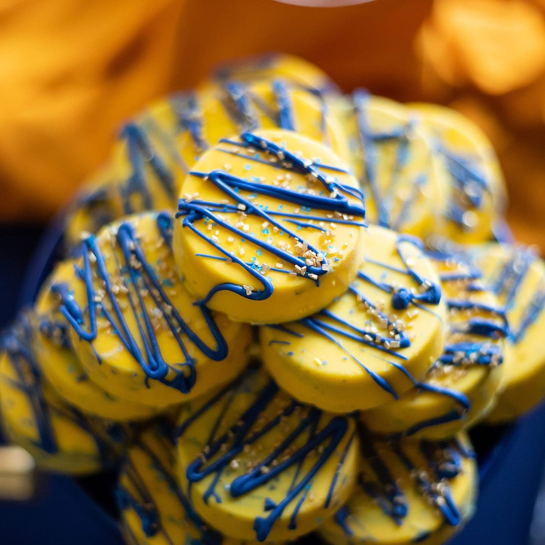 12 Dipped & Drizzled Vegan Oreos - Party Favors, Wedding Favors ...