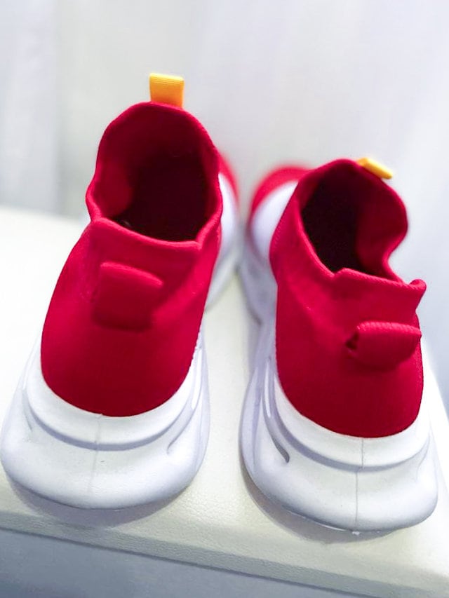 Sonic the Hedgehog Cosplay Shoes. Kids Trainers in Baby to Child Sizes ...