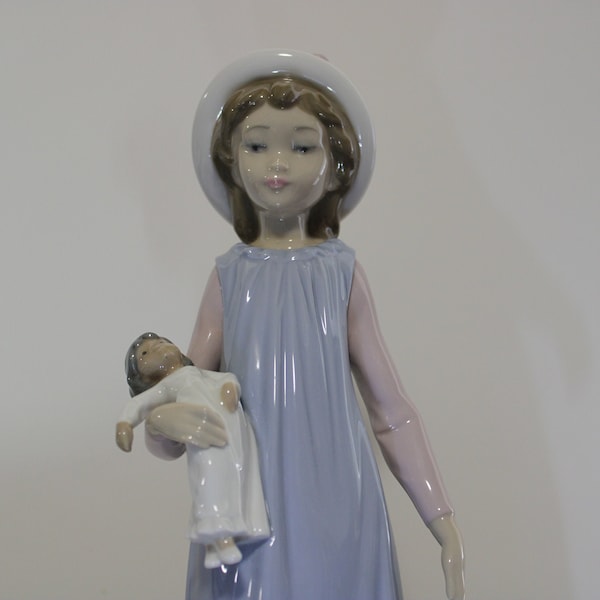 Lladro Girl With Doll - Etsy