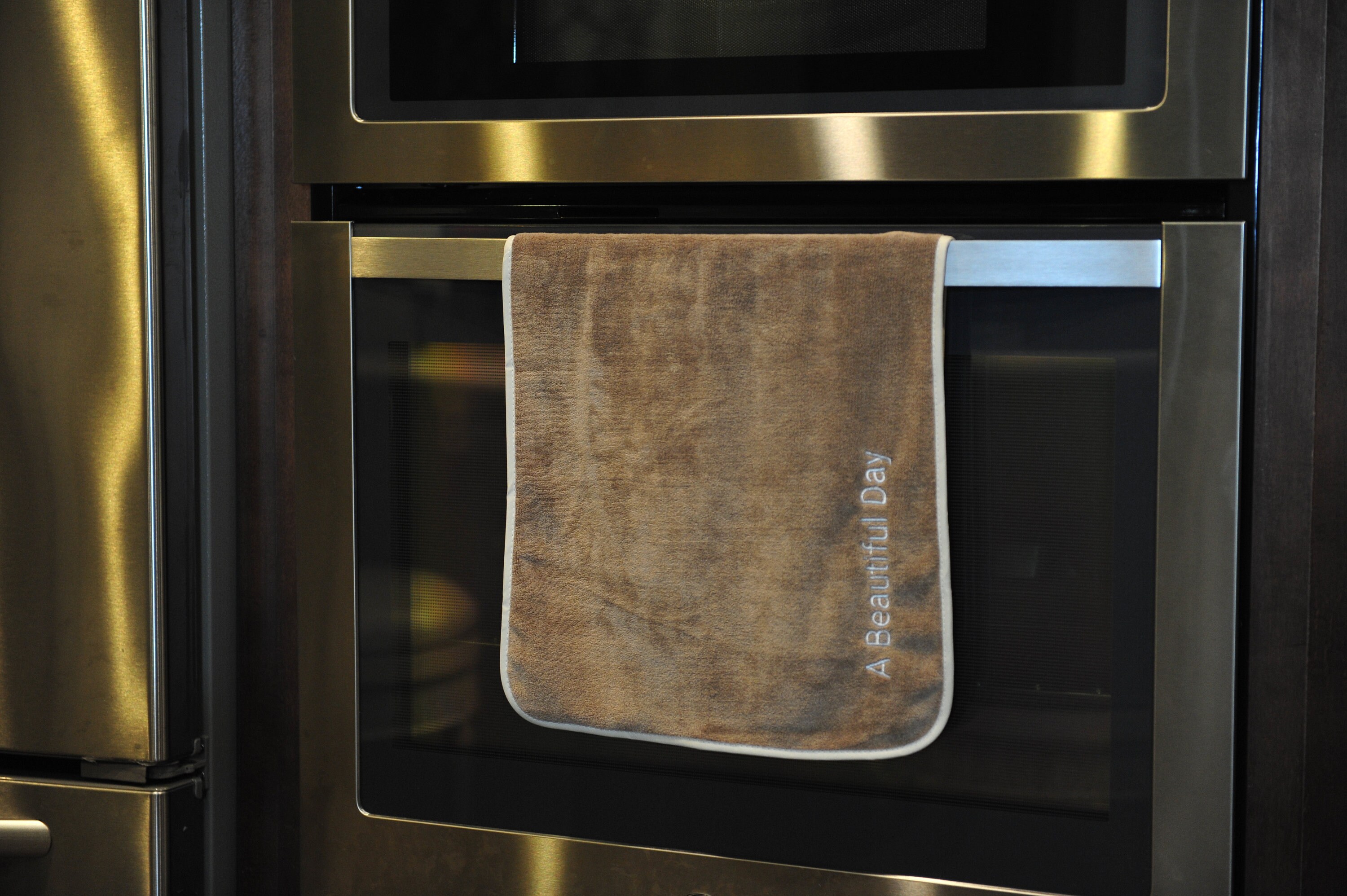 R & S Microfiber Hand Towel in Mocha or Lavender Twin Pack - Etsy