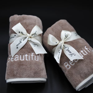R & S Microfiber Hand Towel in Mocha or Lavender Twin Pack - Etsy