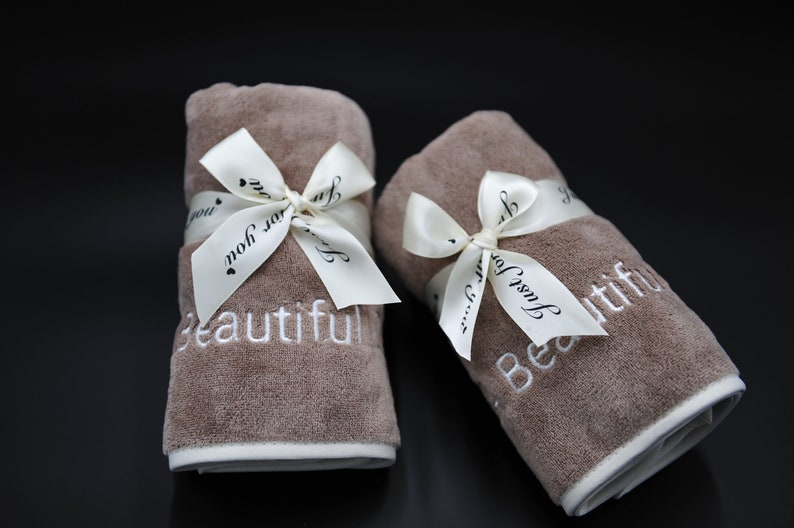 R & S Microfiber Hand Towel in Mocha or Lavender Twin Pack - Etsy
