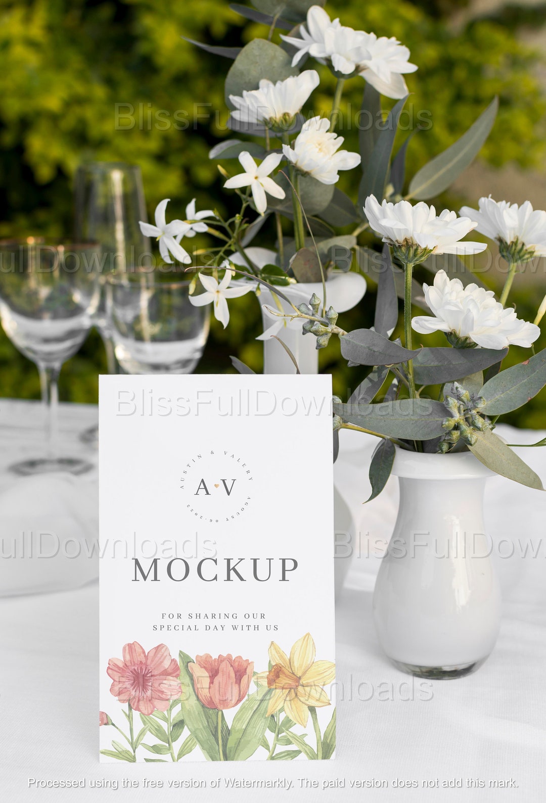 Minimalistic Table Sign Stand Mockup PSD File for Cafe, Restaurant ...
