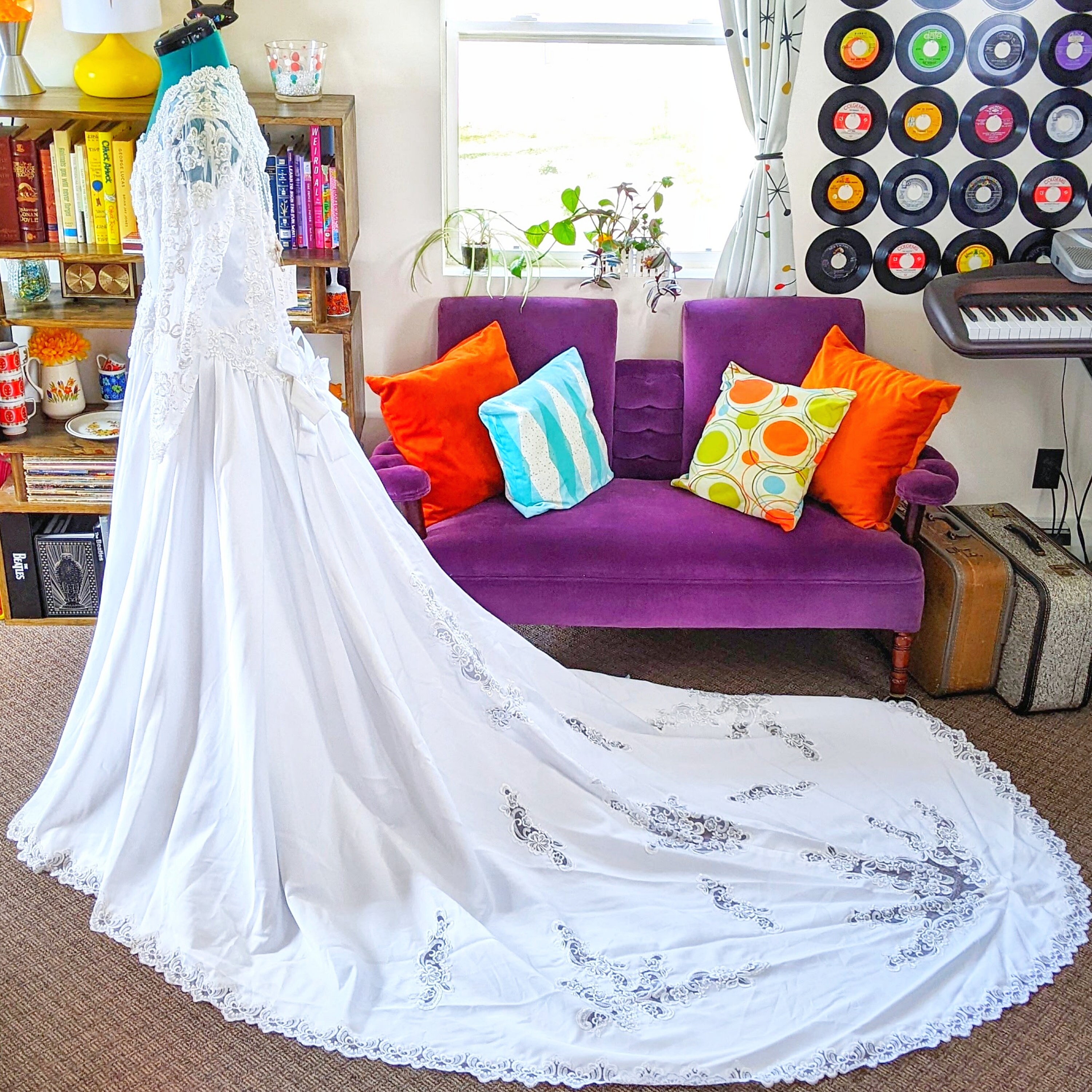 1980s Wedding Dress Vintage Bridal Gown White Beaded Lace Chapel Length ...