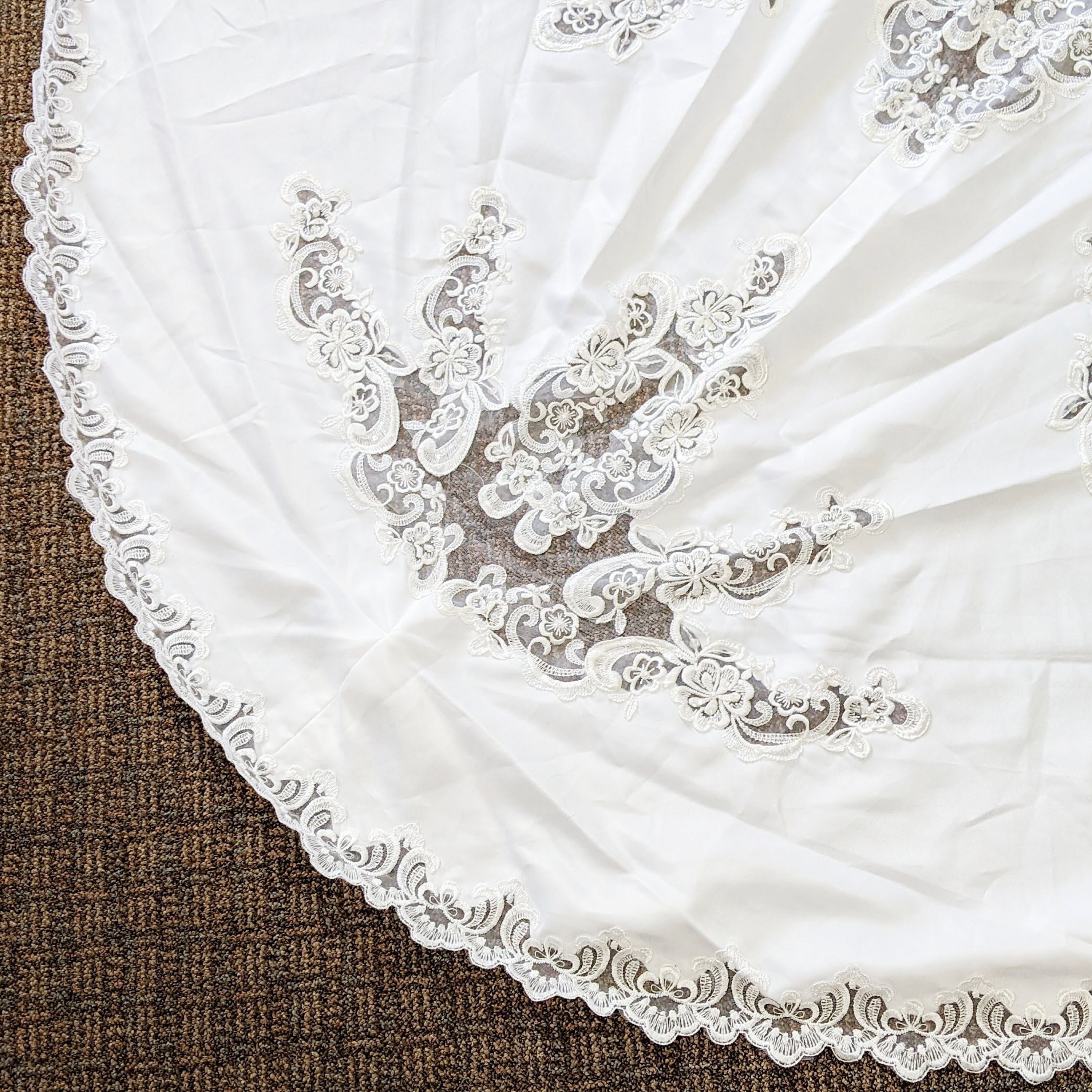 1980s Wedding Dress Vintage Bridal Gown White Beaded Lace Chapel Length ...