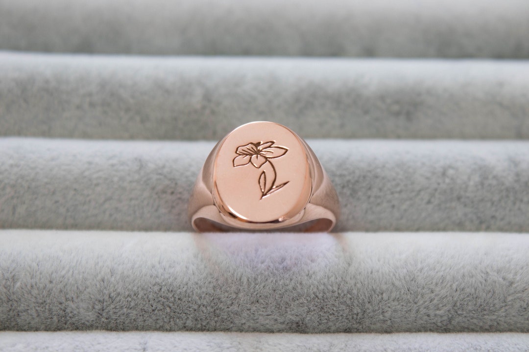 Personalized Birth Flower Ring, Custom Ring, Birth Flower Ring Daisy ...