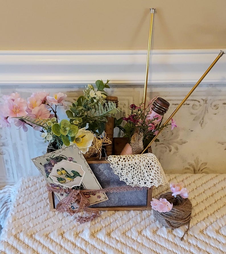 Spring Vignette Table Decor. Sewing Themed Box W/ Vintage Thread ...