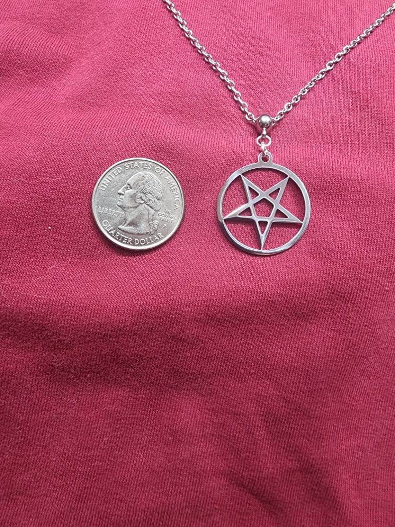 Inverted Pentagram Necklace - Etsy