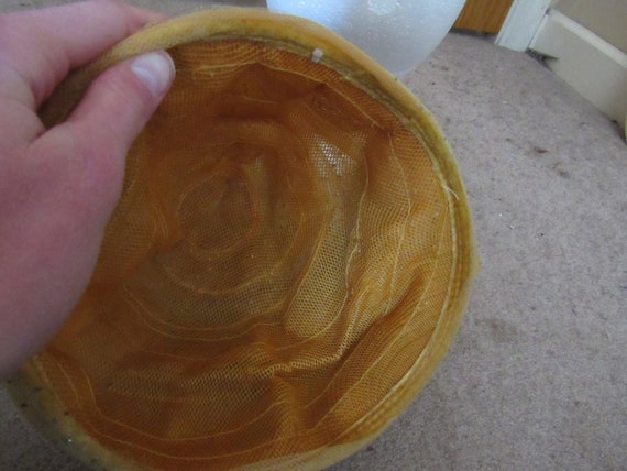 Vintage 1960s Yellow Cone-Shaped Flower Hat - Gem