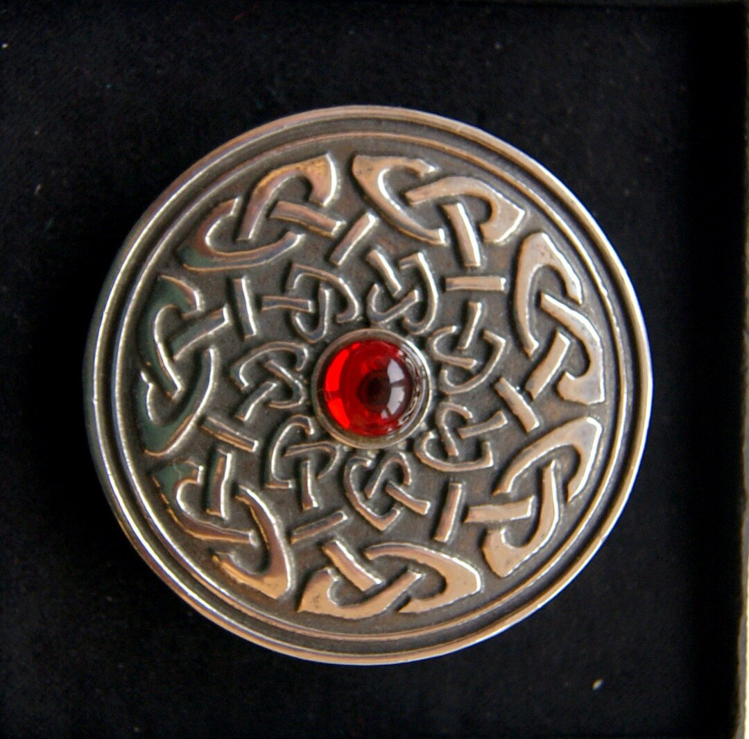 Pewter Brooch - Celtic Interlace - Etsy