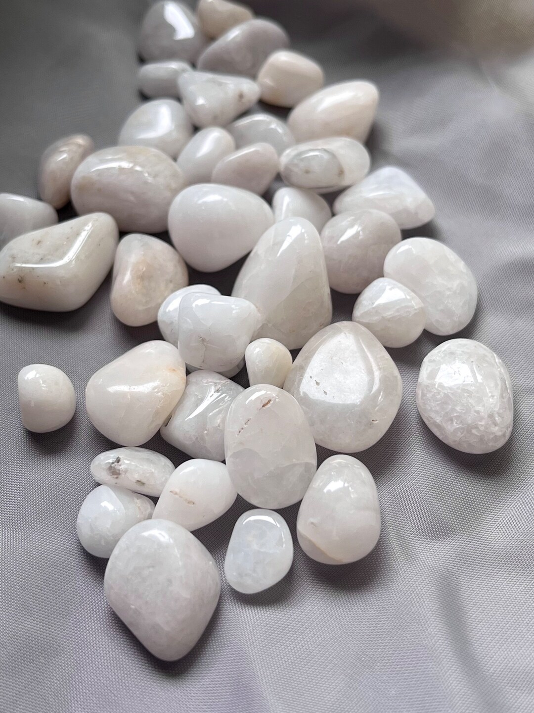 Polished White Quartz Quartzite Beach Pebbles From Washington State ...
