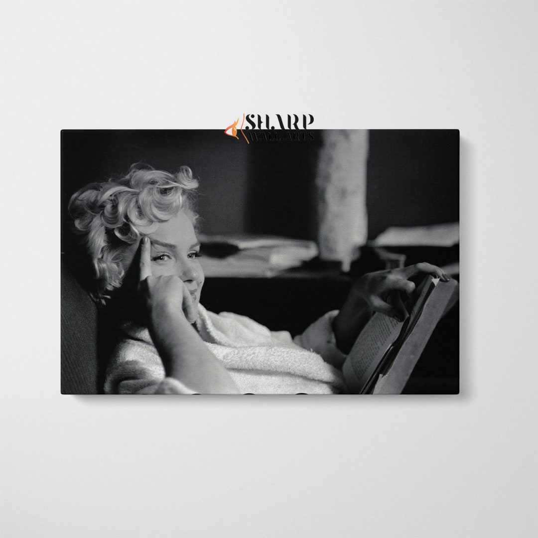 Marilyn Monroe Wall Art Hollywood Wall Art Iconic Wall Art Girly Wall Art Fashion Art Print