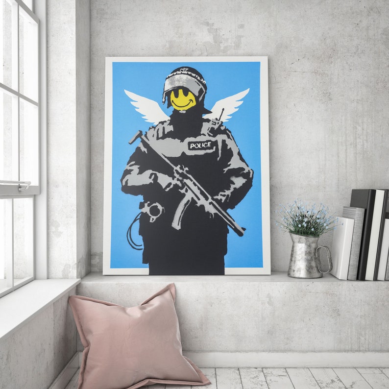 Banksy Flying Copper, Banksy Smiley Cop, Banksy Happy Copper, Banksy ...