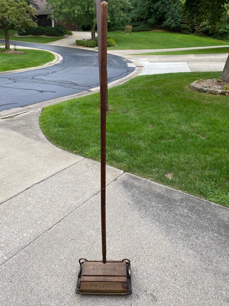 REDUCED - Vintage Bissell Welcome Wood Floor Sweeper - Etsy