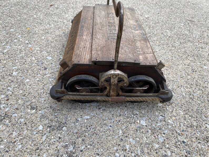 REDUCED - Vintage Bissell Welcome Wood Floor Sweeper - Etsy