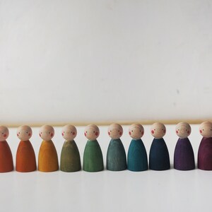 12 Colorful Peg Dolls, Rainbow Peg People Dolls Waldorf - Etsy