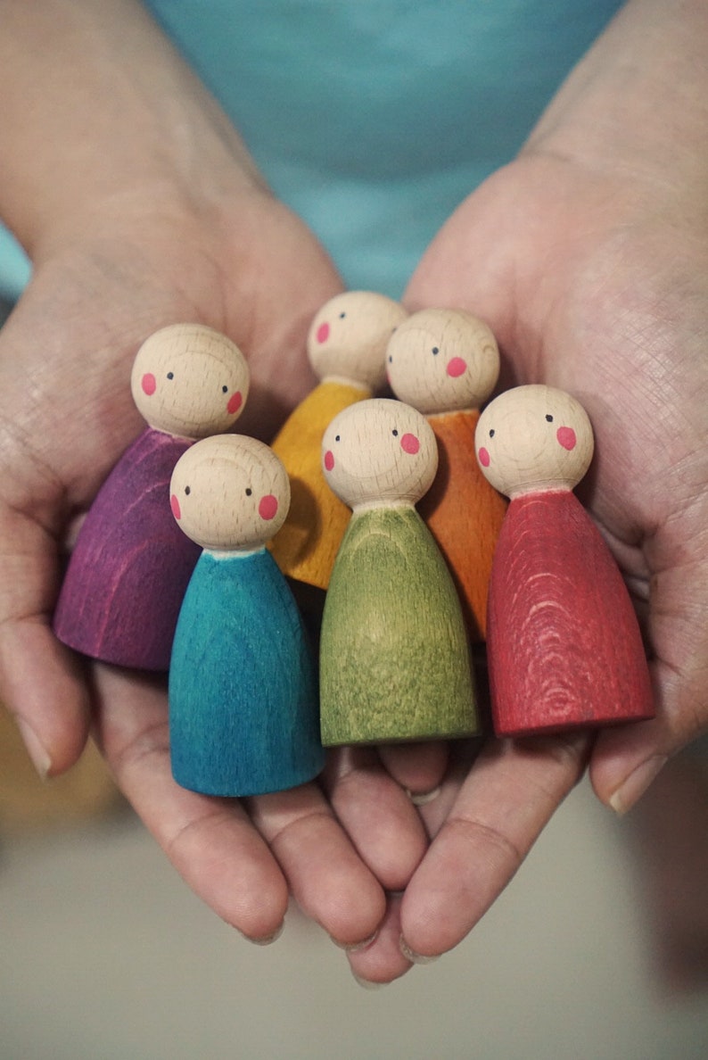 12 Colorful Peg Dolls, Rainbow Peg People Dolls Waldorf - Etsy