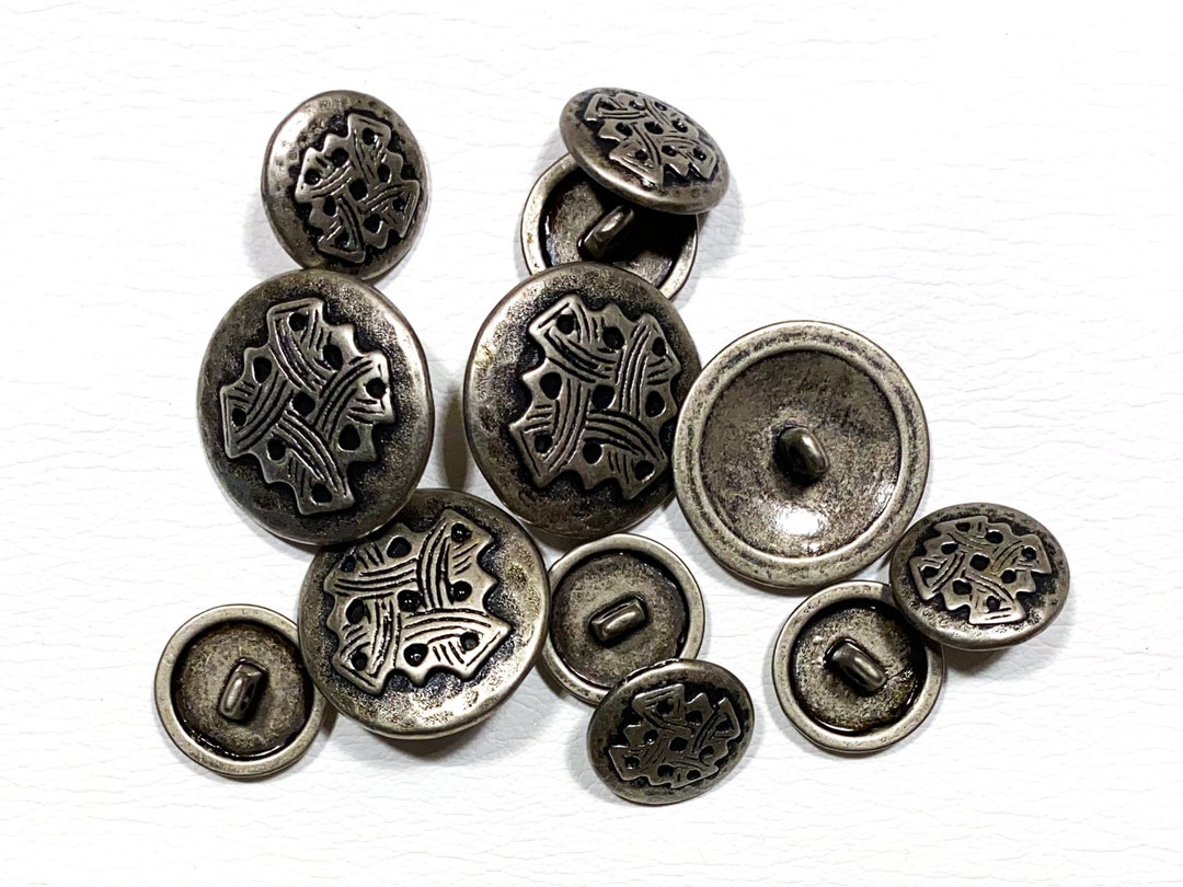 Cast Metal Dome Vintage 70s Silver Shank Button for Renaissance ...