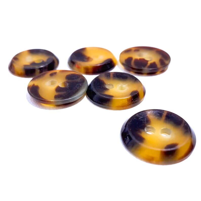 20mm Tortoise Shell Buttons: 13/16" Resin Horn Style, 1/8" Thick Vintage 60s Buttons (set of 2 ...
