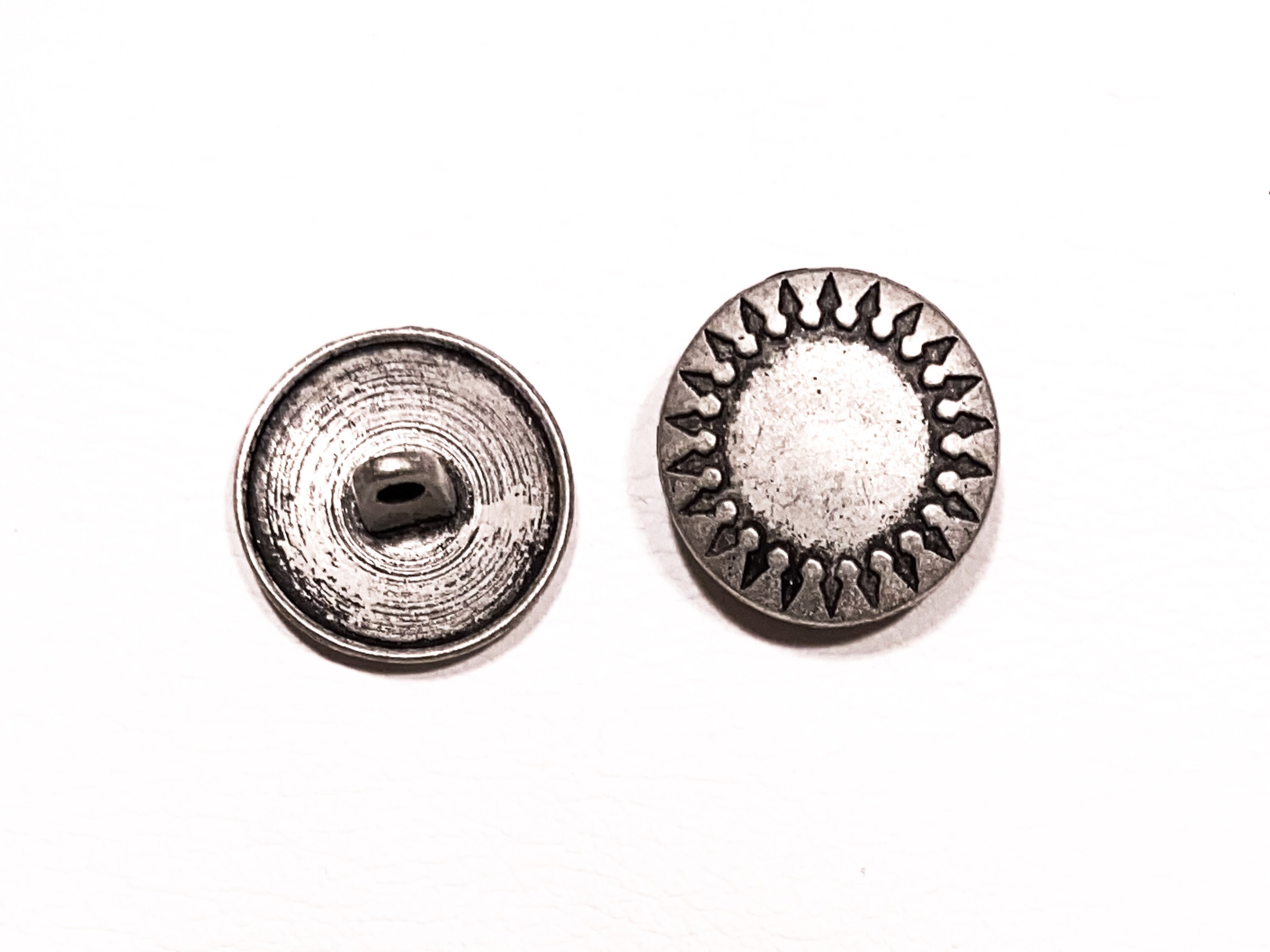 Set of 2 Arrowhead Silver Cast Metal Button 7/8 in 21 mm | Etsy