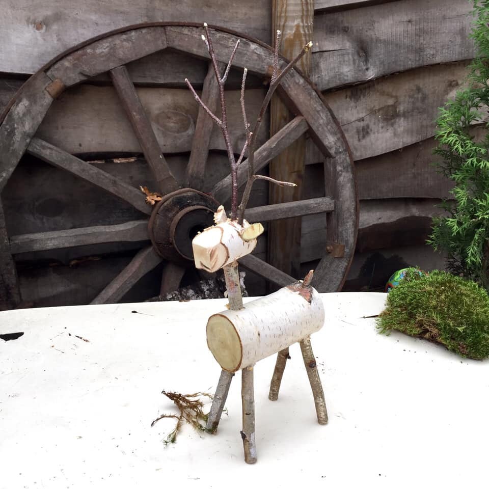Birch Log Reindeer Wooden Reindeer Christmas Decor - Etsy