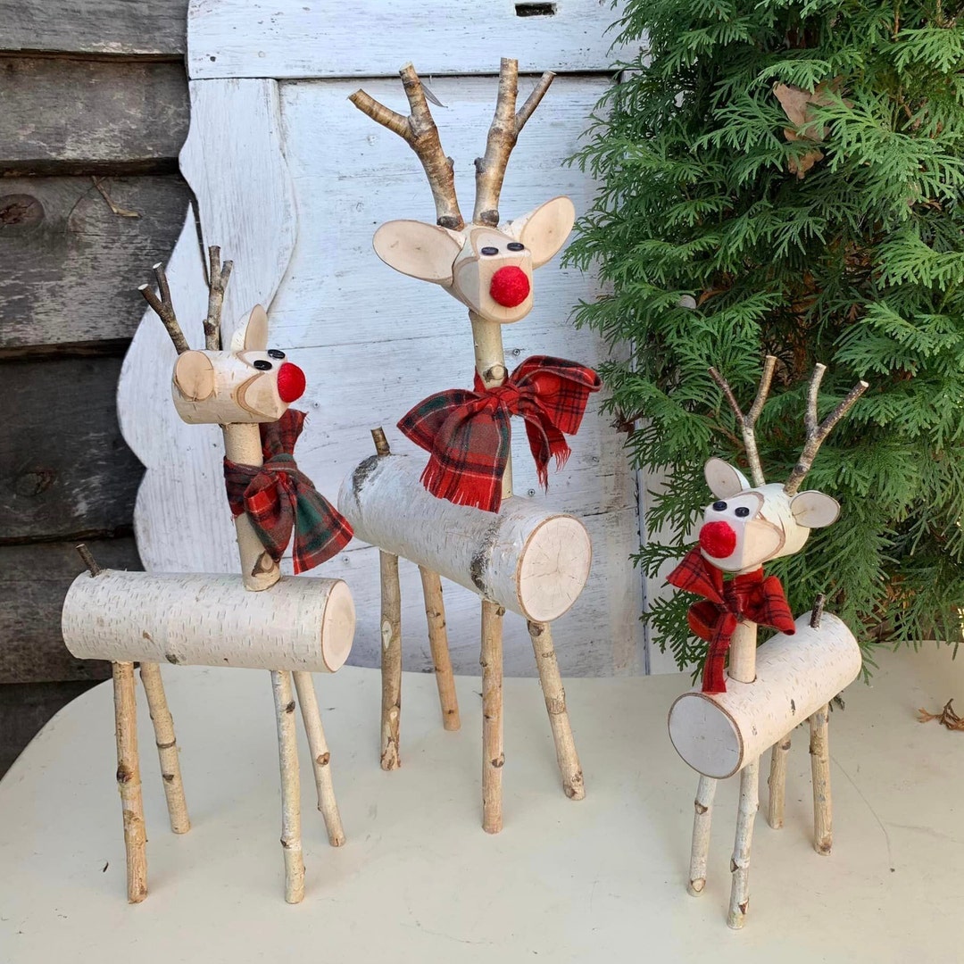 Family Log Reindeer Holiday Centerpiece Christmas Gift Rustic Reindeer ...