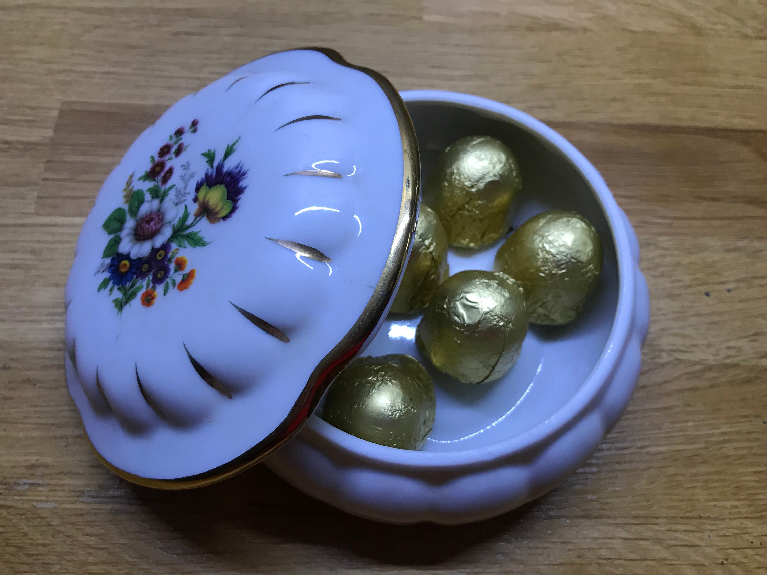Vintage Ceramic Box With Lid, Vintage Vase With Lid, Trinket Box With ...