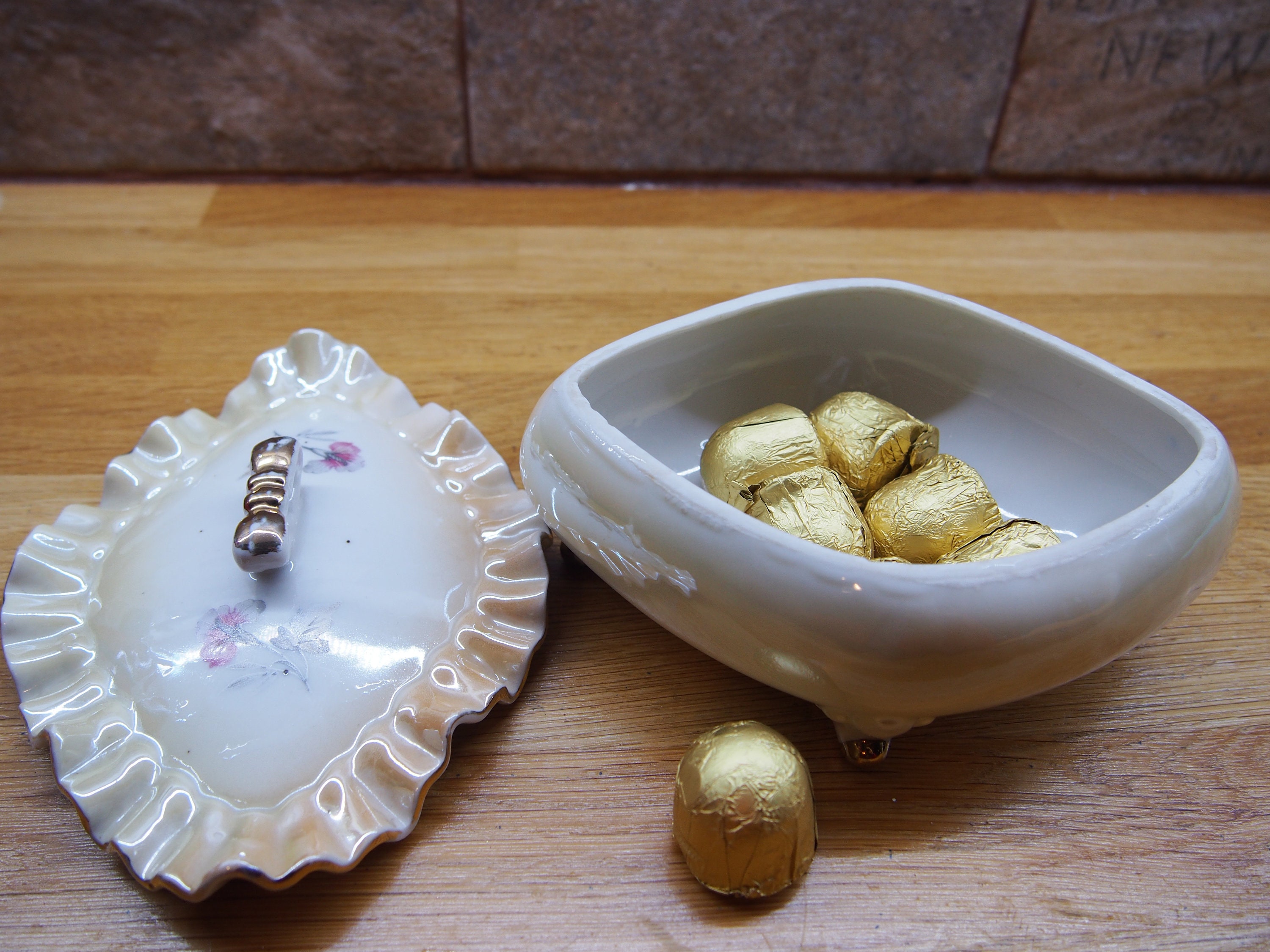 Vintage Vase With Lid, Vintage Ceramic Trinket Box With Lid, Vase With ...