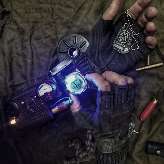 Artyom's watch from METRO EXODUS. Cosplay workable | Etsy