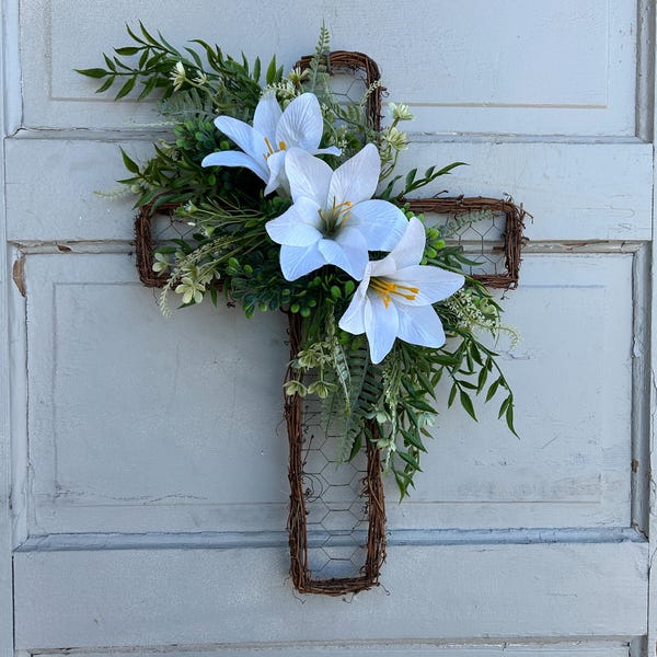 Cross Wreath - Etsy