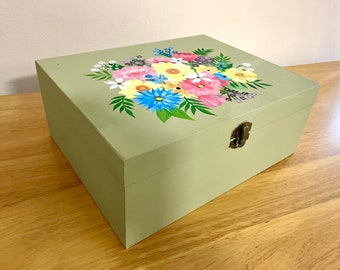 Cheerful Hand Painted Floral Storage Box. Ideal for Jewellery - Etsy UK