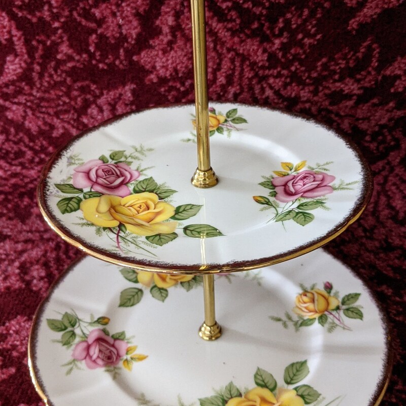 China Cake Stand - Etsy