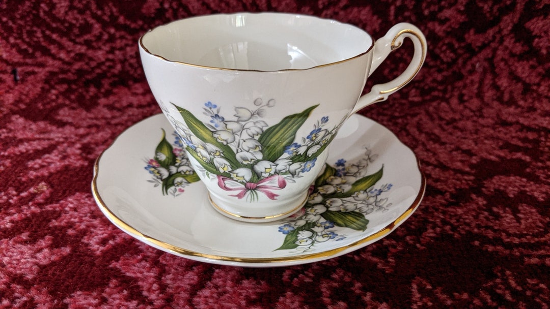 Vintage Regency Teacup and Saucer Bone China England Lily of the Valley ...