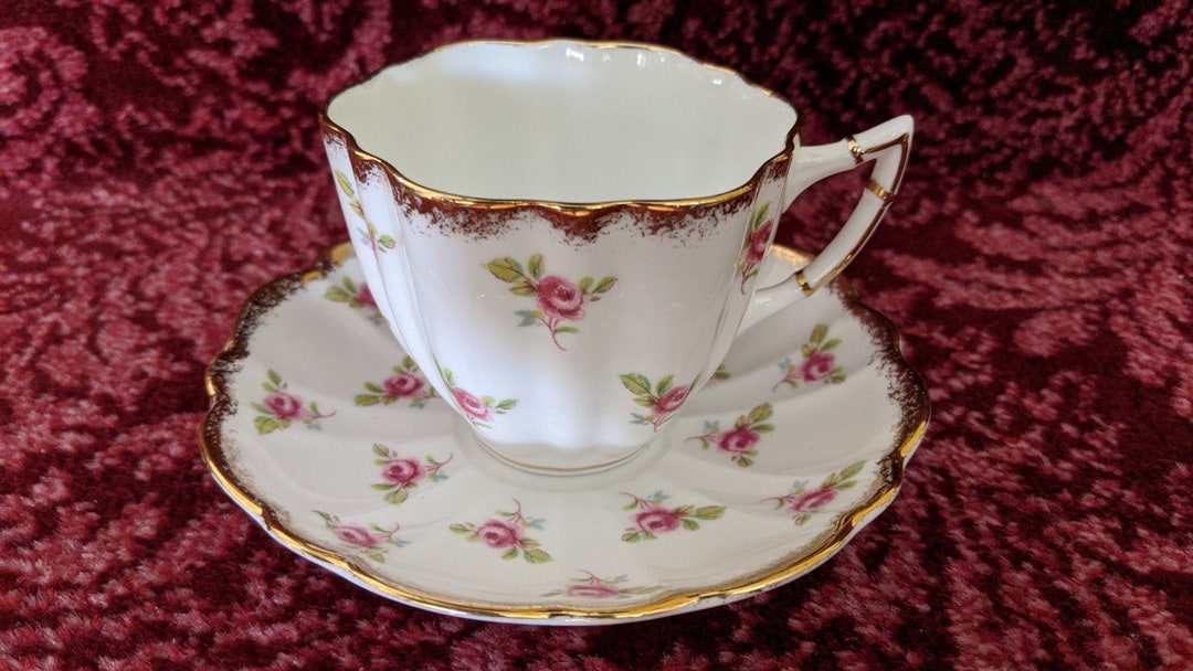 Vintage Victoria Bone China Teacup and Saucer Pink Roses - Etsy