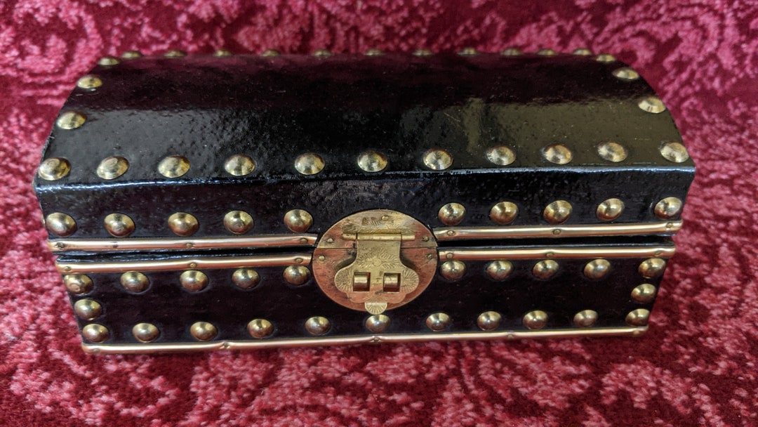 Vintage Jewelry Trunk/box Black Lacquered Brass Studs/trim Goth - Etsy