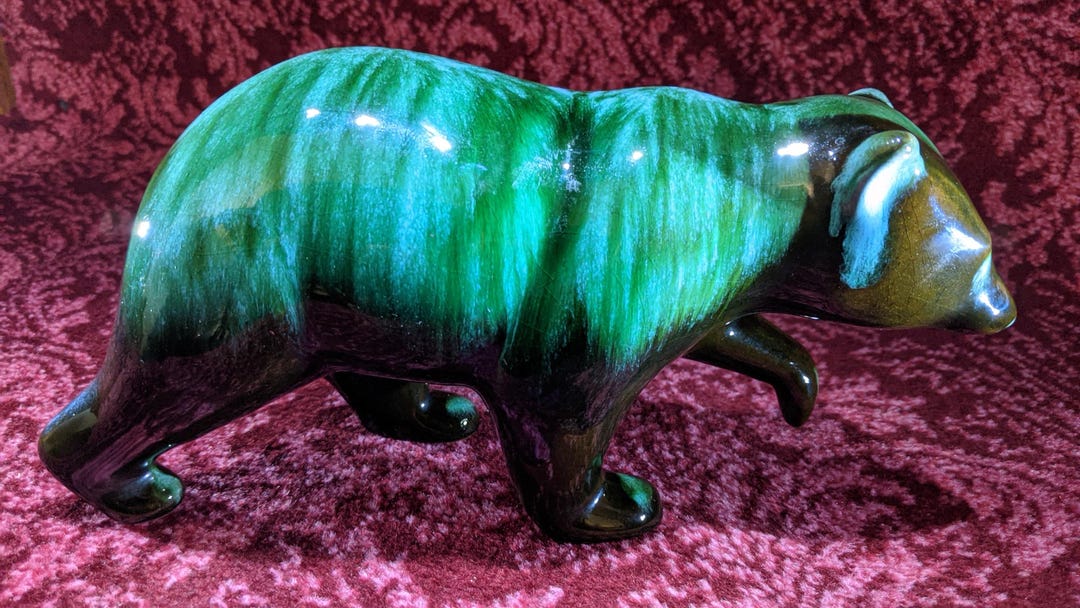 Vintage Grizzly Bear Figurine Blue Mountain Pottery Green Glaze - Etsy