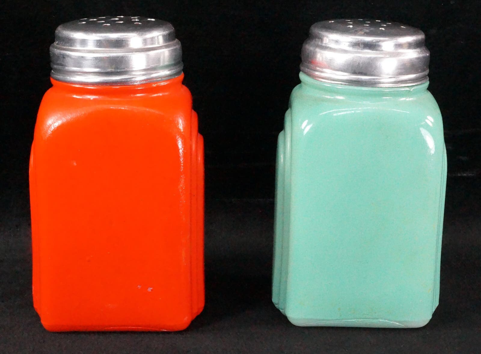 Vintage Mckee Roman Arch Salt and Pepper Shakers, Red and Green Milk ...