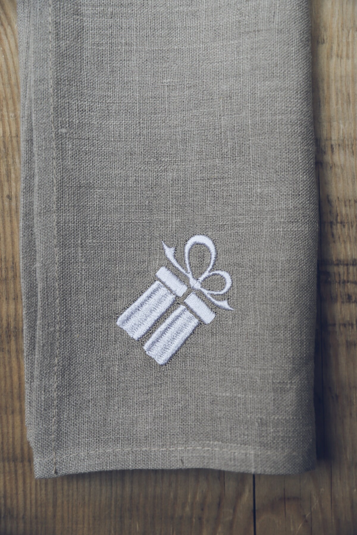 Embroidered Table Linen Napkins Set of 4 6 8 / Housewarming - Etsy